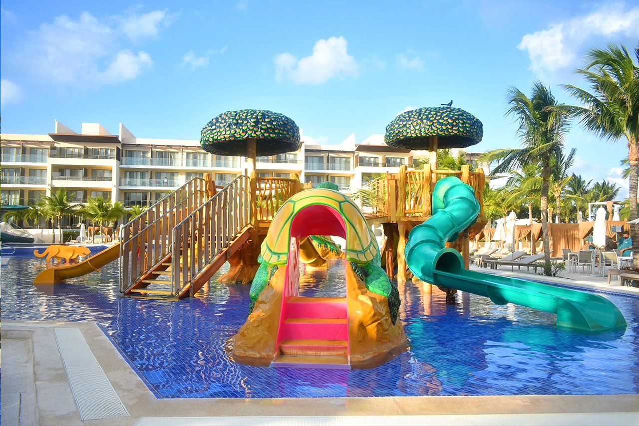 royalton riviera cancun mexico pool splash park fun things to do for ...